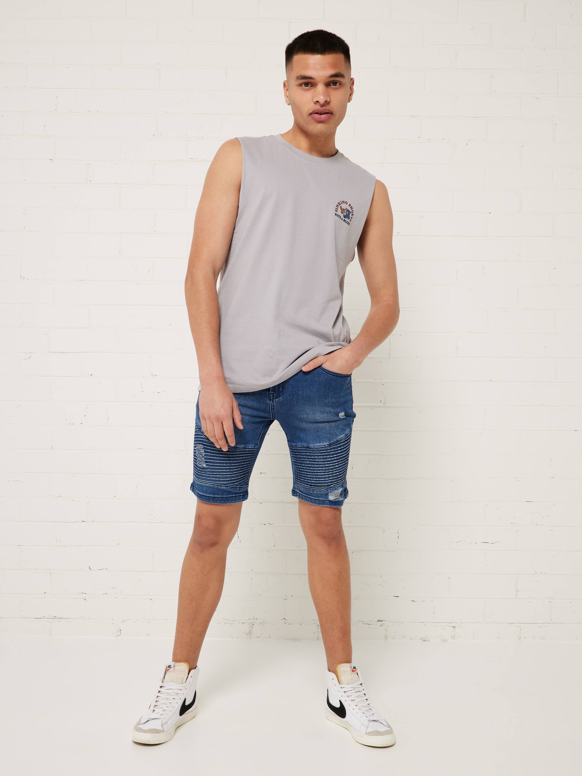 Guys Tank Tops - Mens Muscle Tees & Singlets | Jay Jays