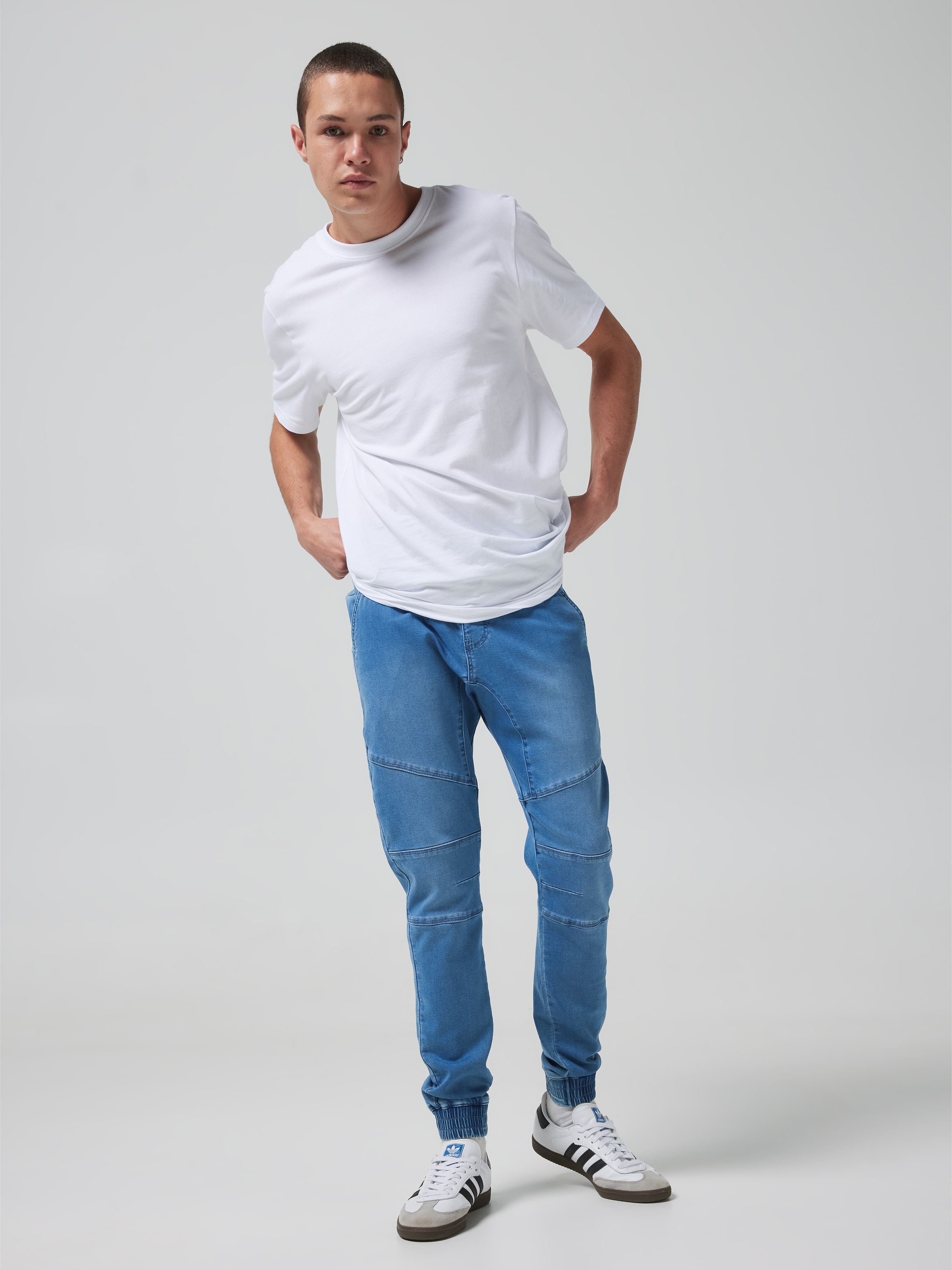 Mens Jeans – Ripped, Skinny, Denim & More at Jay Jays™