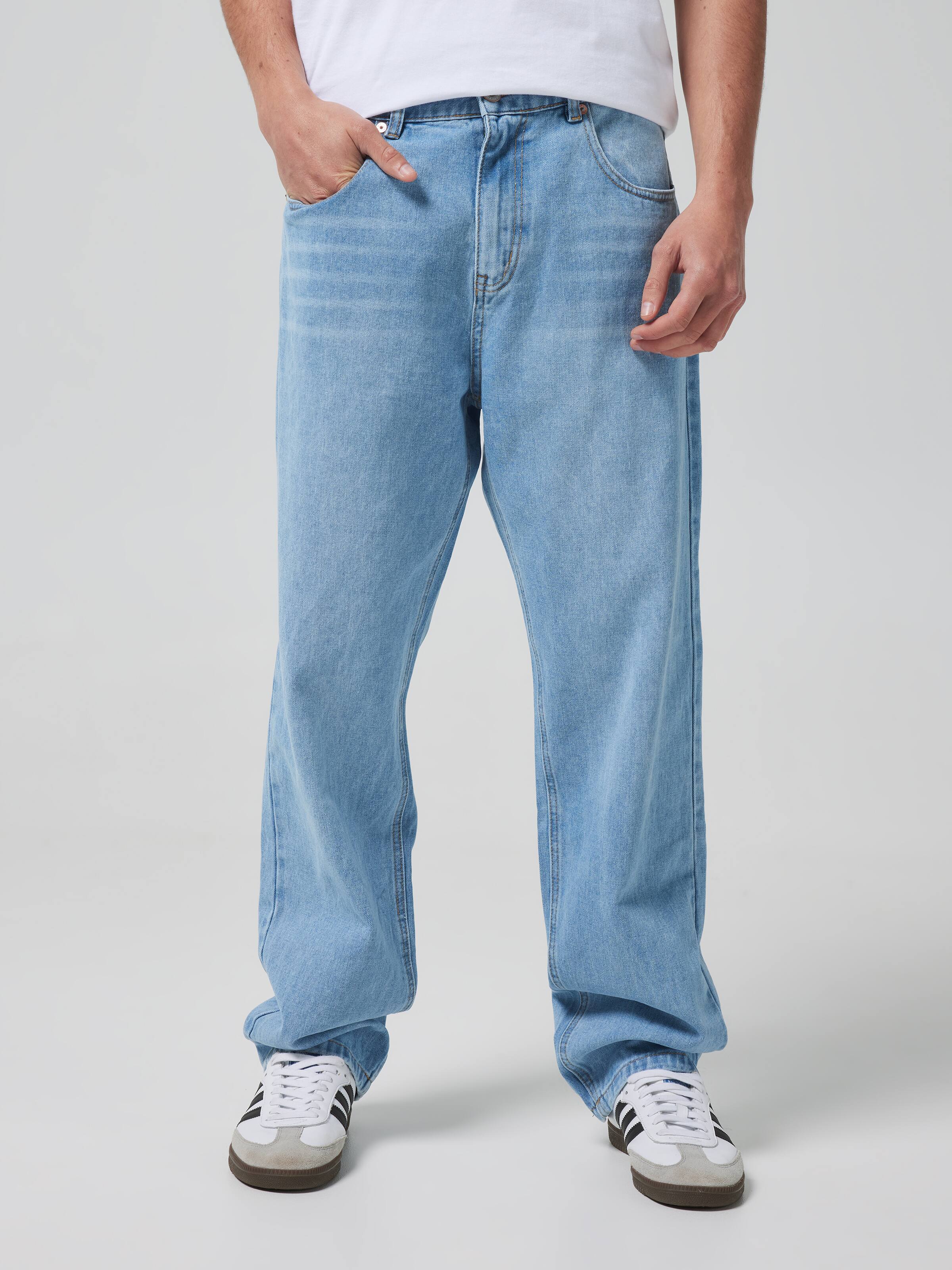 Mens Jeans – Ripped, Skinny, Denim & More at Jay Jays™