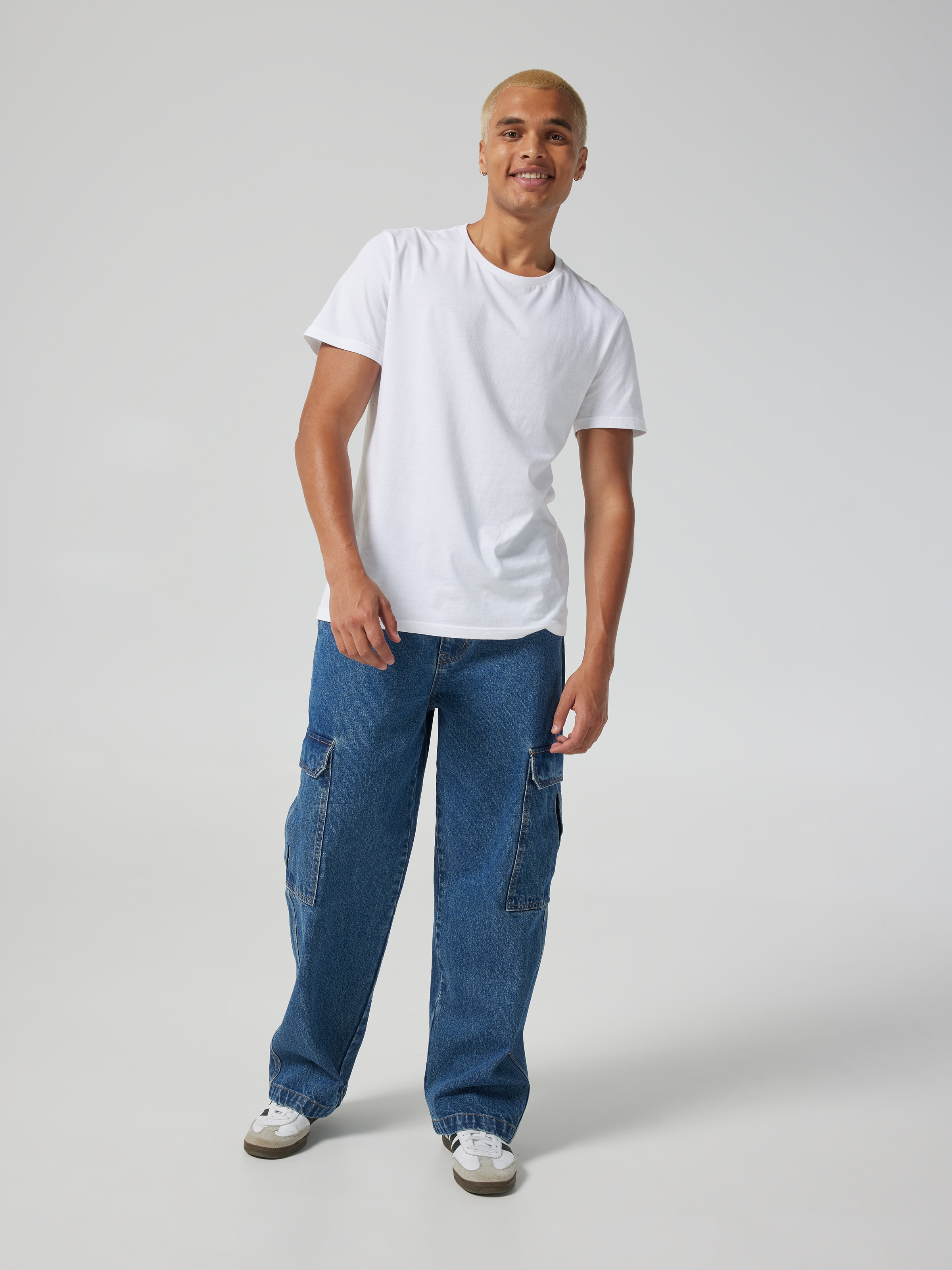 Mens Jeans – Ripped, Skinny, Denim & More at Jay Jays™