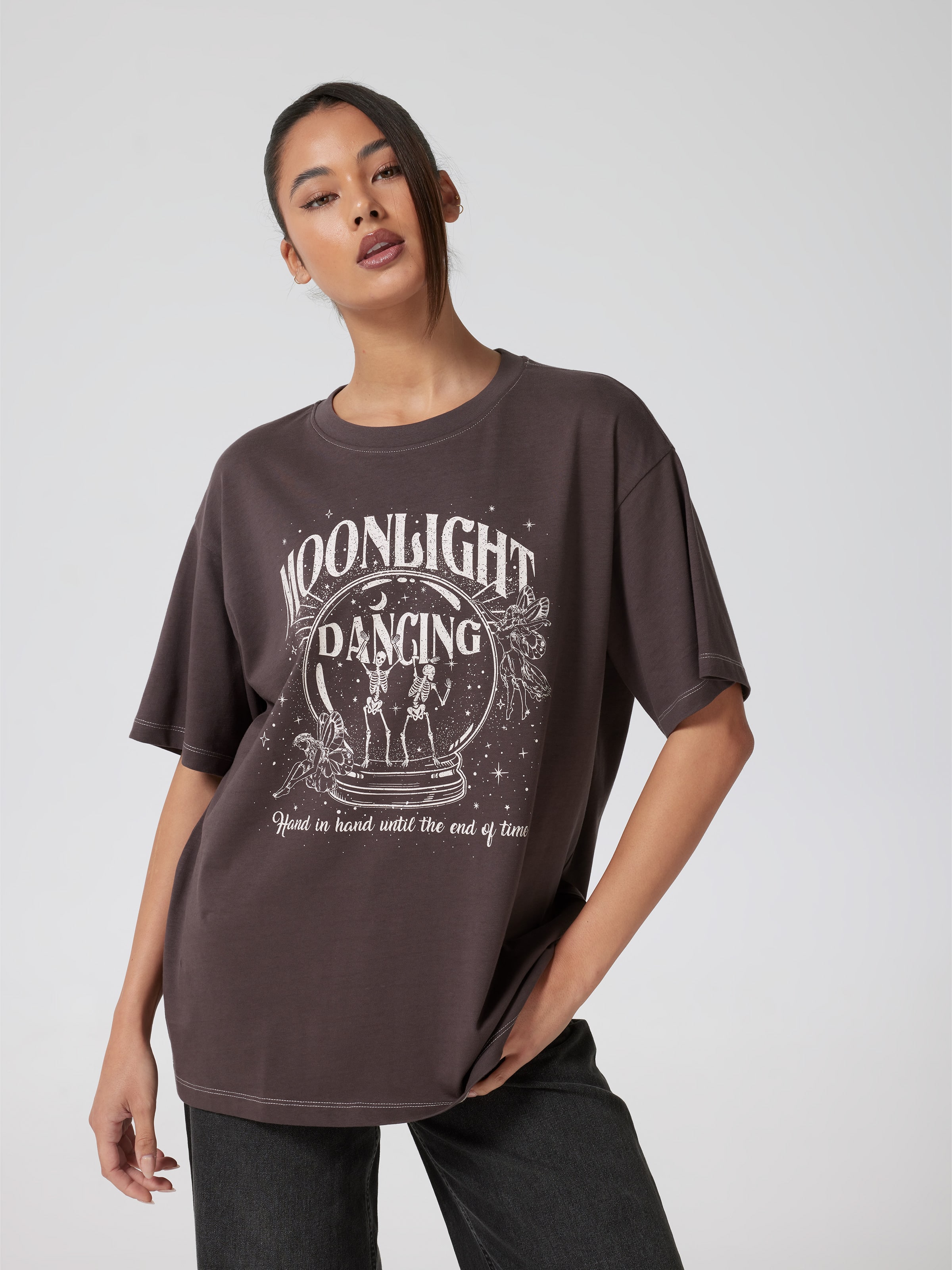 Moon Constrast Stitch Oversized Tee Jay Jays Online