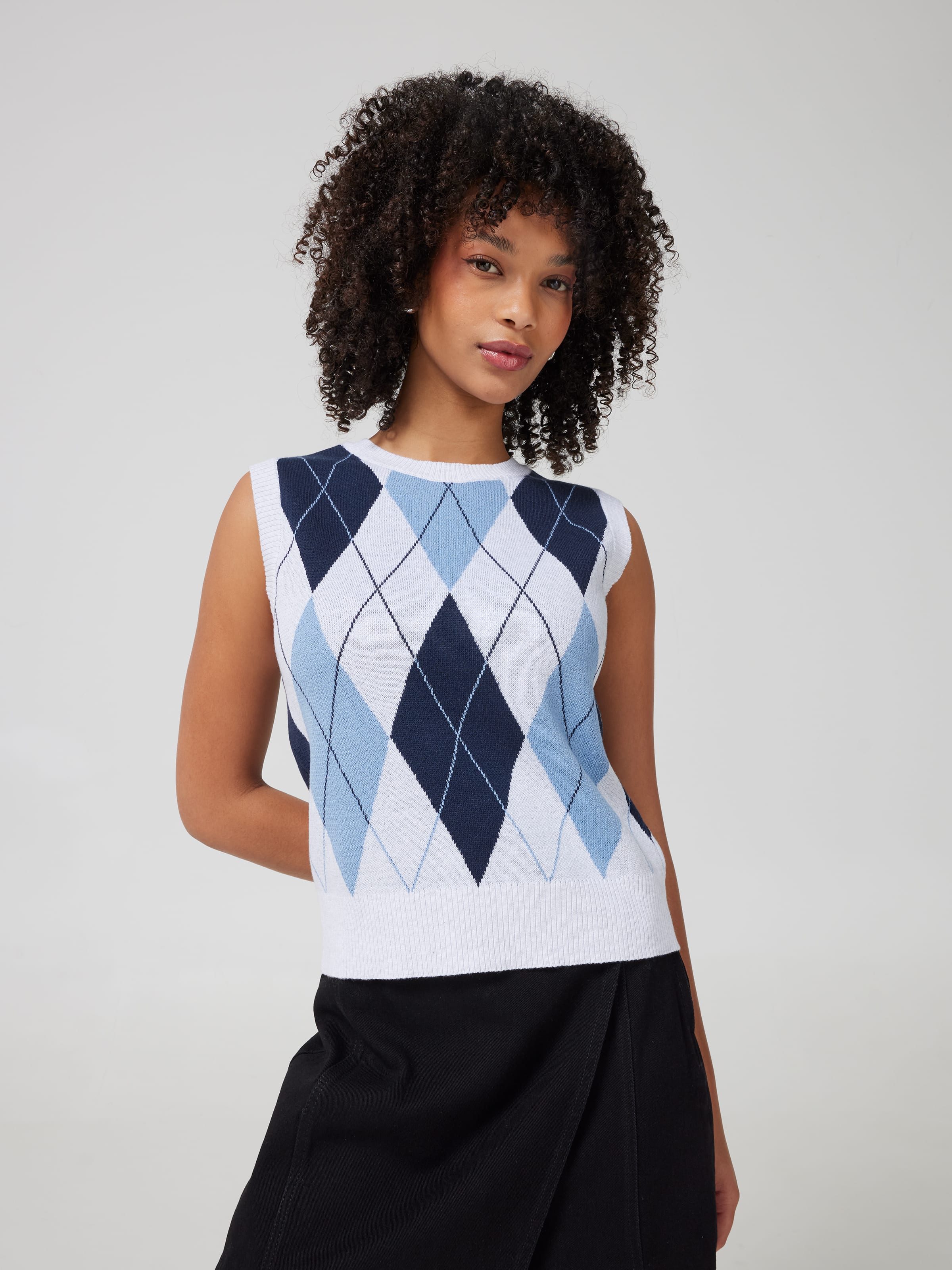Nova Argyle Vest - Jay Jays Online