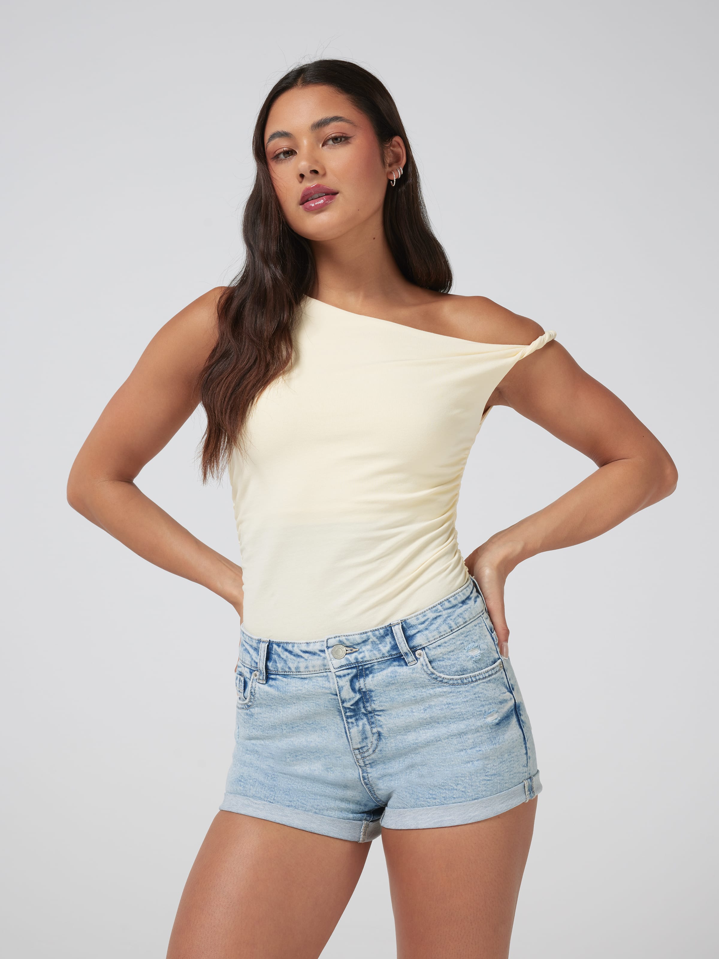Trixie Mid Rise Cheeky Short Snow Wash - Jay Jays Online