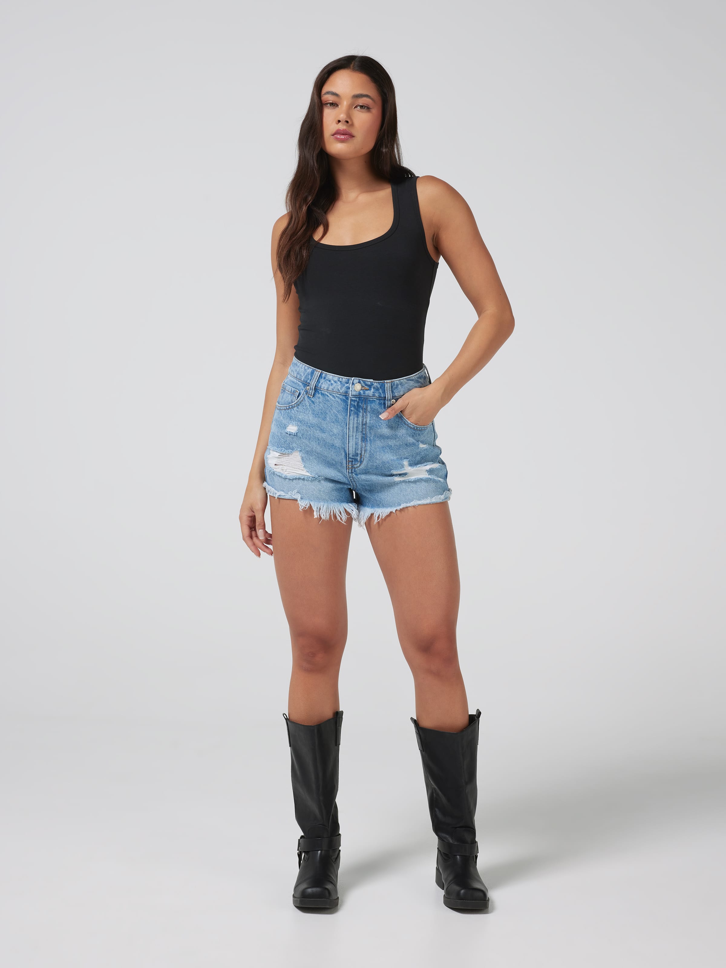 Riley High Rise Ripped Cheeky Short S24 Mid Indigo - Jay Jays Online