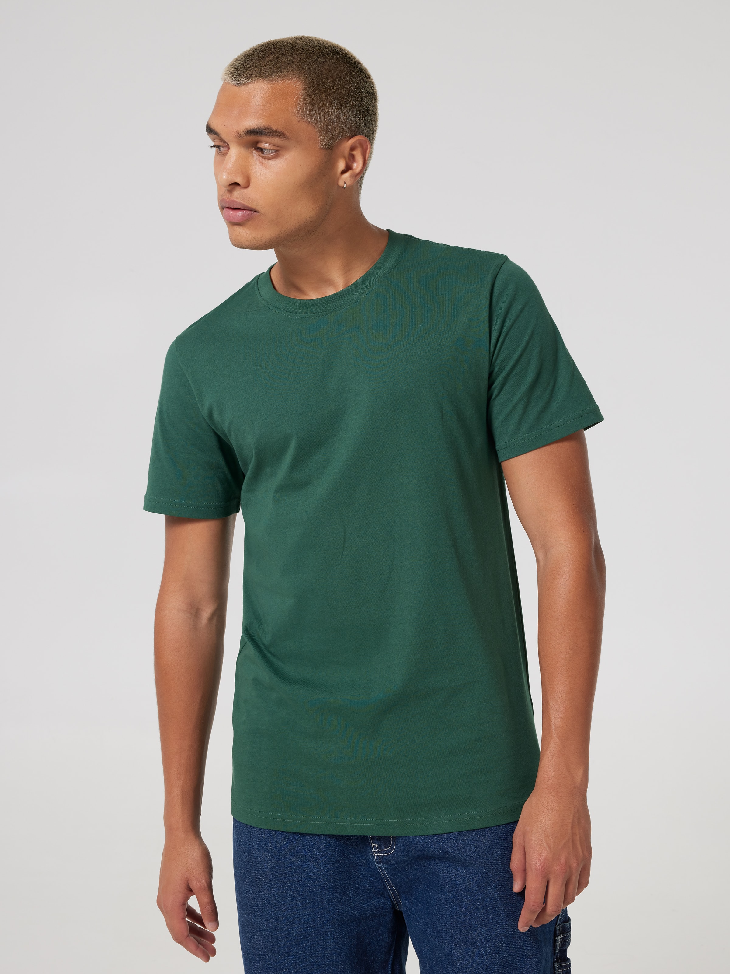 Premium Classic Basic Tee Forest - Smiggle Online